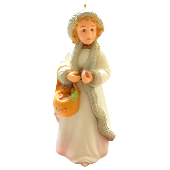 Hallmark | Holiday | Hallmark Keepsake Kolyada Christmas Visitors 45 ...